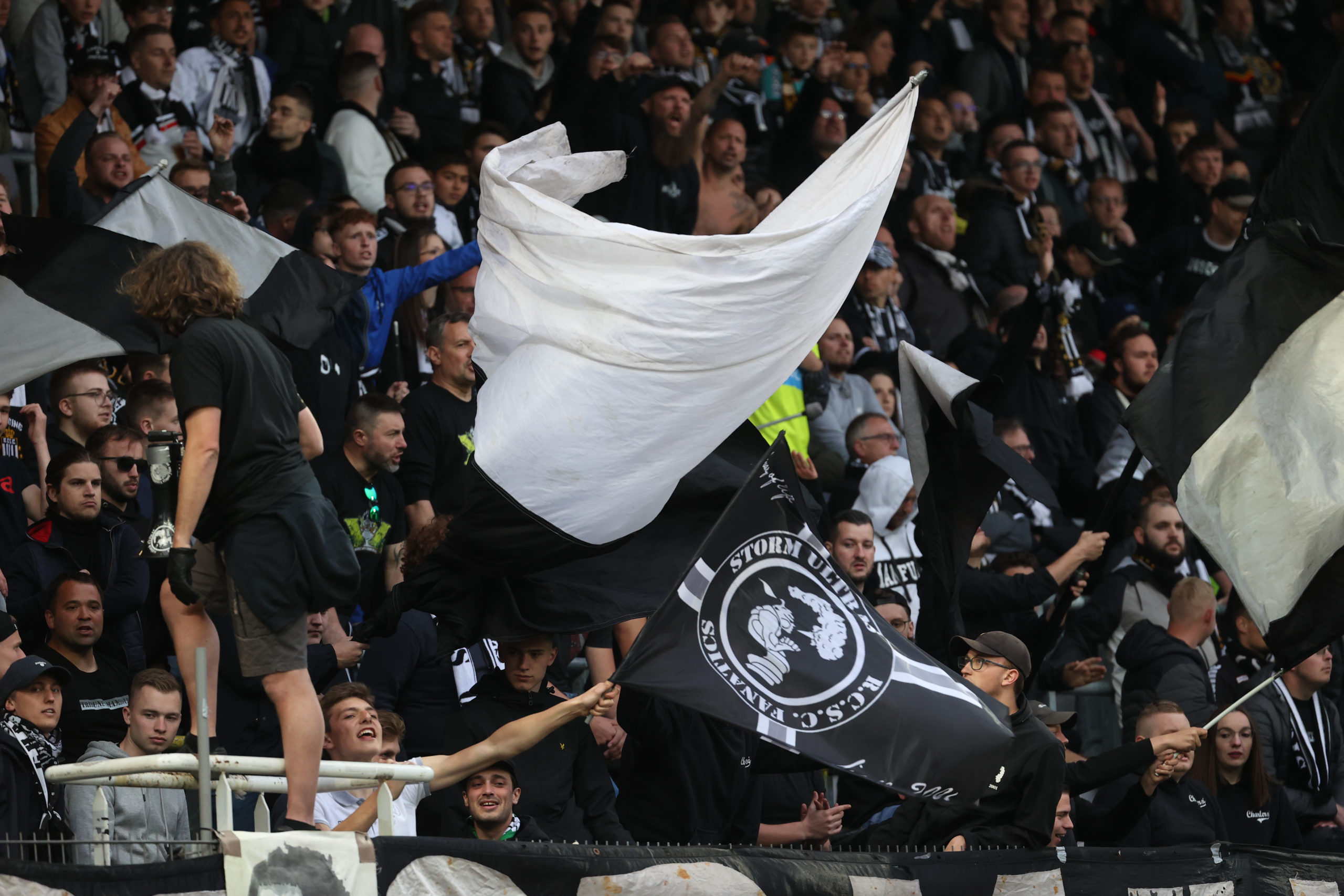 RCSC - KRC Genk : PRÉFACE - RCSC - Sporting de Charleroi